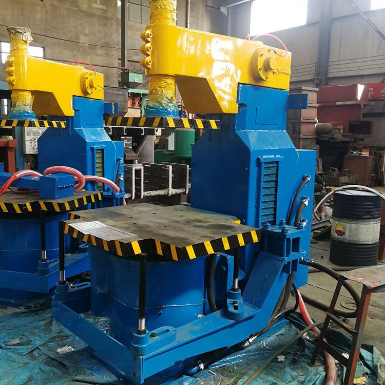 Buy Jolt Squeeze Green Sand Casting Molding Machine,green Sand Mold ...