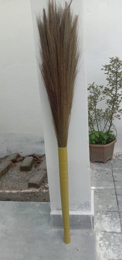 Buy Hoki Broom from Sikkim Agro & Food Products, India | Tradewheel.com