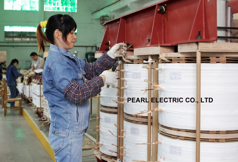 Buy 2500kva Three Phase Substation Transformer With Hv And Lv Panels ...