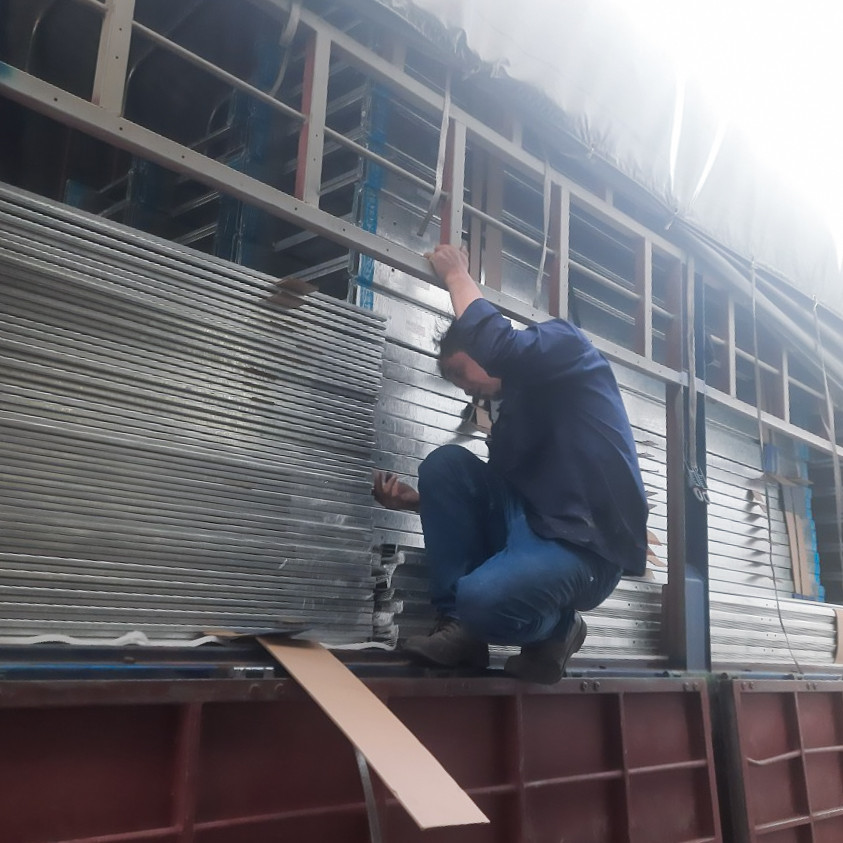 Buy Cable Tray Inox 304 105mm Height 3m Length Wire Mesh Cable Tray ...