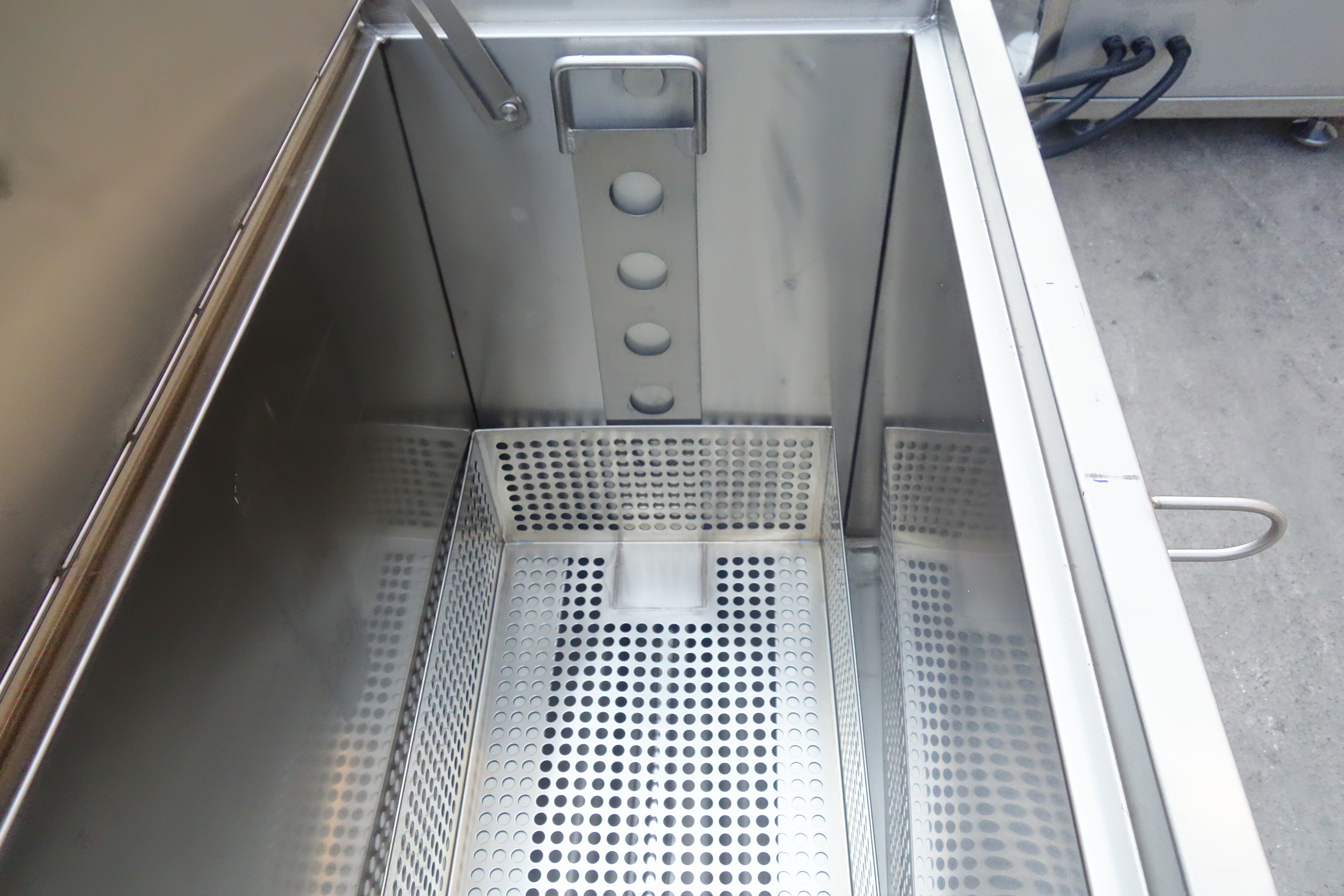 Buy Commercial Kitchen Heated Soak Tank Cleaner For Pans Hood Filter ...