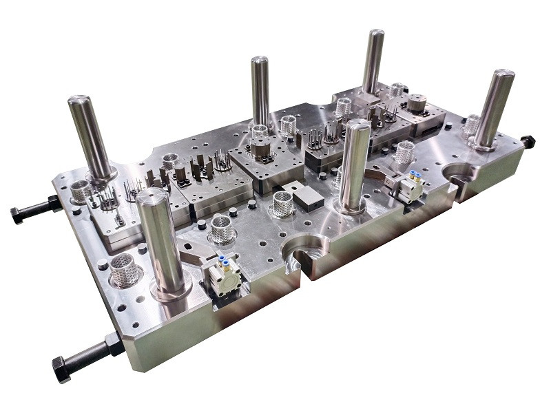 Buy Customizable Motor Rotor And Stator Laminated Iron Core Stamping ...