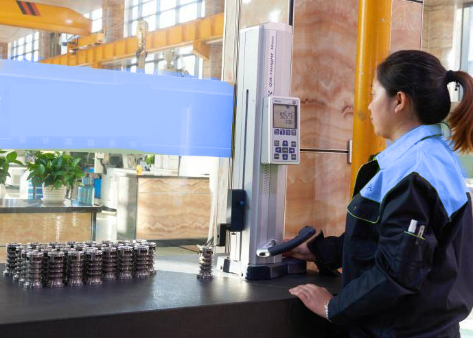 Buy Electric Plastic Mini Desktop Injection Molding Machine, Micro ...