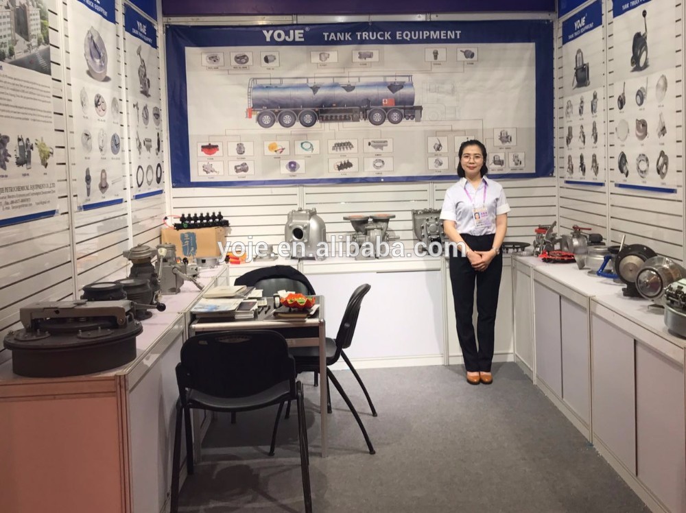 Buy Fuel Tanker Aluminum 4" Api Unloader Valve Dust Cap from Yongjia ...