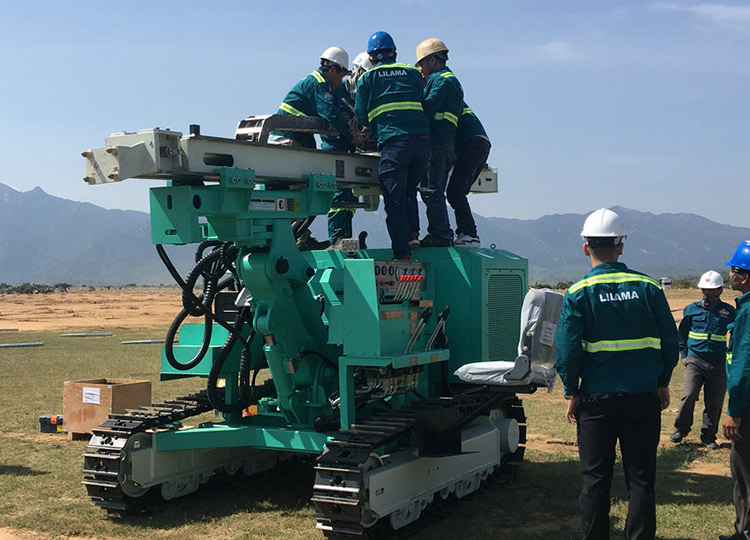 Buy Hf320 Rotary Drive Hydraulic Hammer Piling Rig Small Pile Driver ...