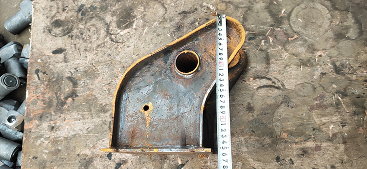 Buy Semi Trailer Suspension Parts Spring Hanger Hutch from ZIBO JIZHOU ...