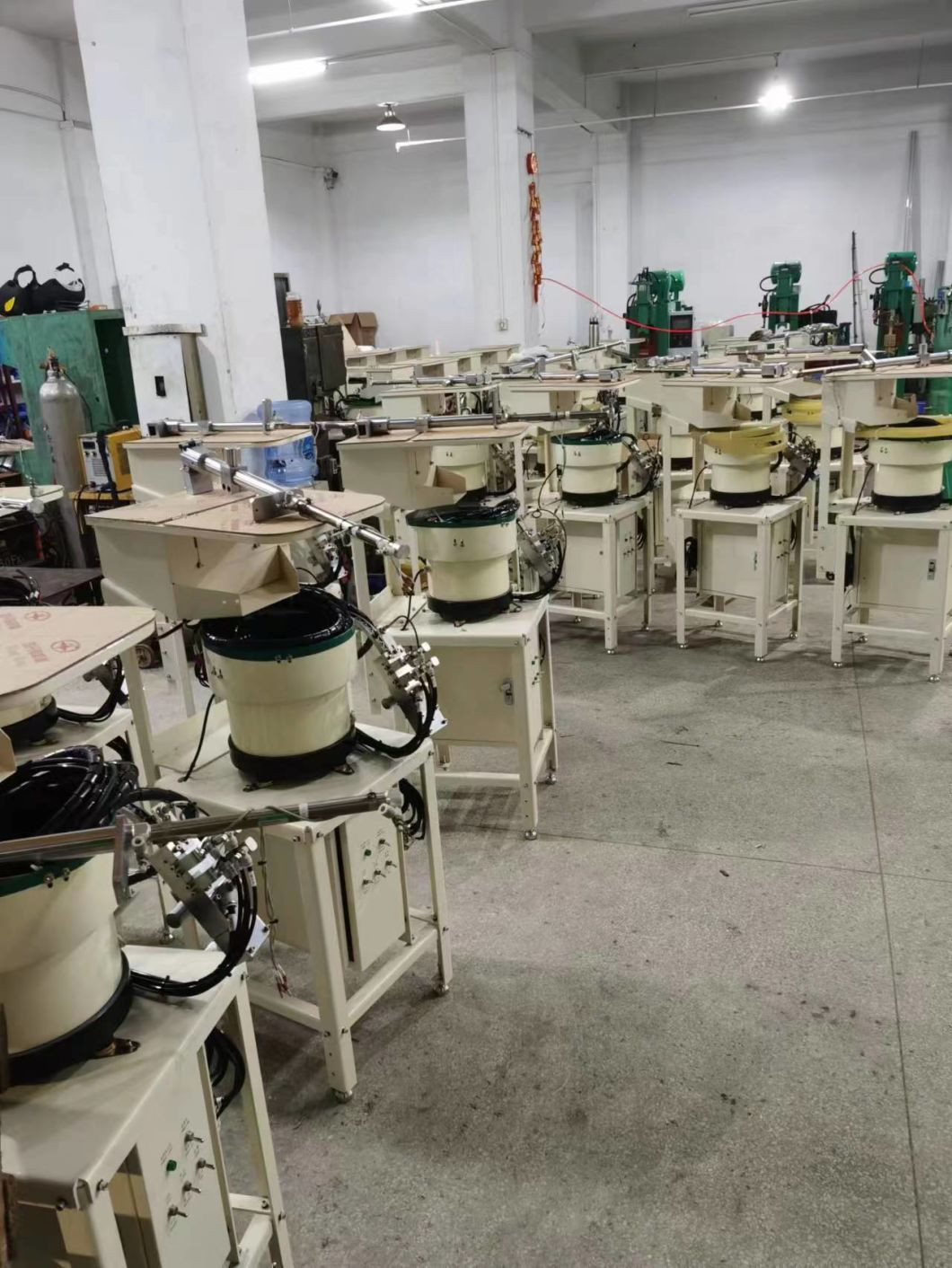 Buy Spot Welding Machine Automatic Nut Bolt Transporting Nut Feeder ...