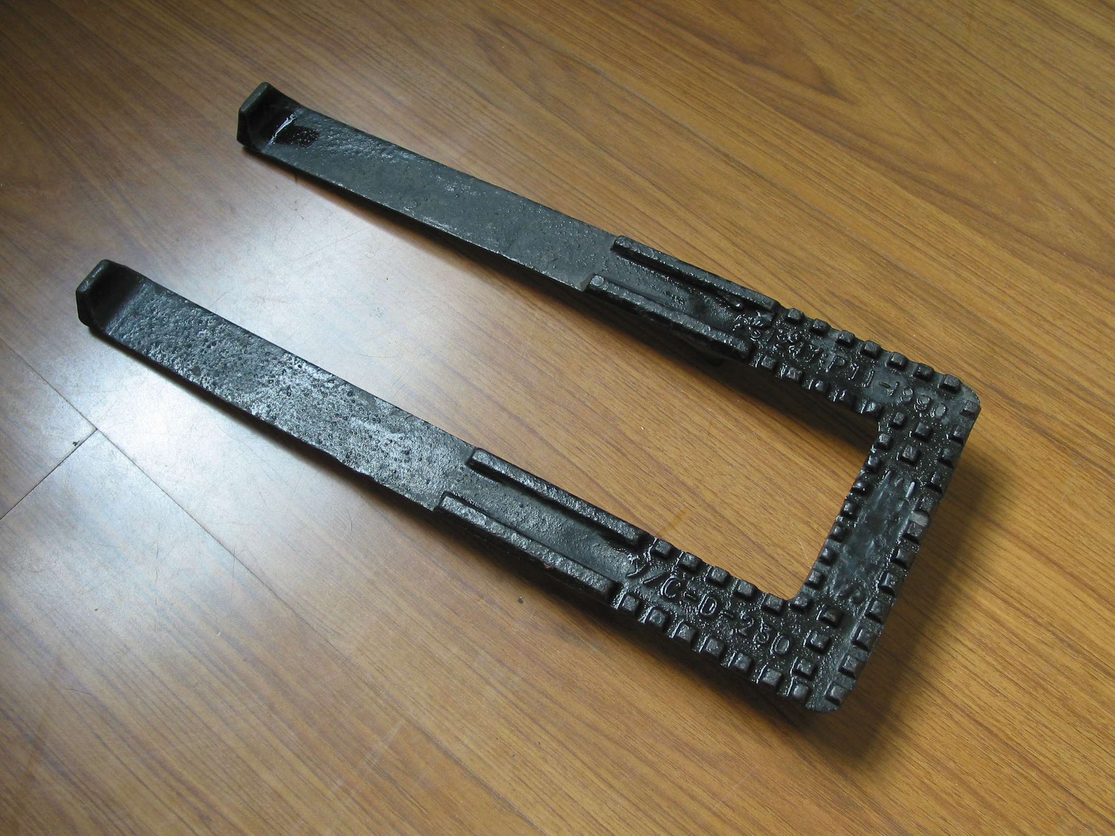 Buy Syi Factory Cast Iron Manhole Steps Ductile Iron Ladder from Shanxi ...