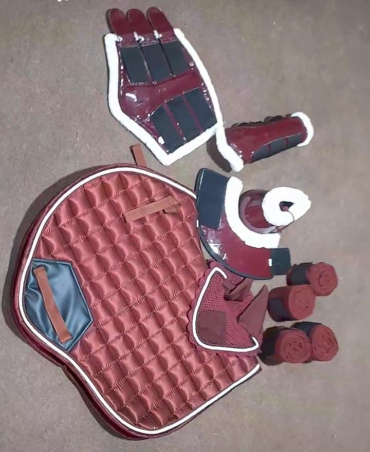 Buy Saddle Pad from legendar sports, Pakistan | Tradewheel.com