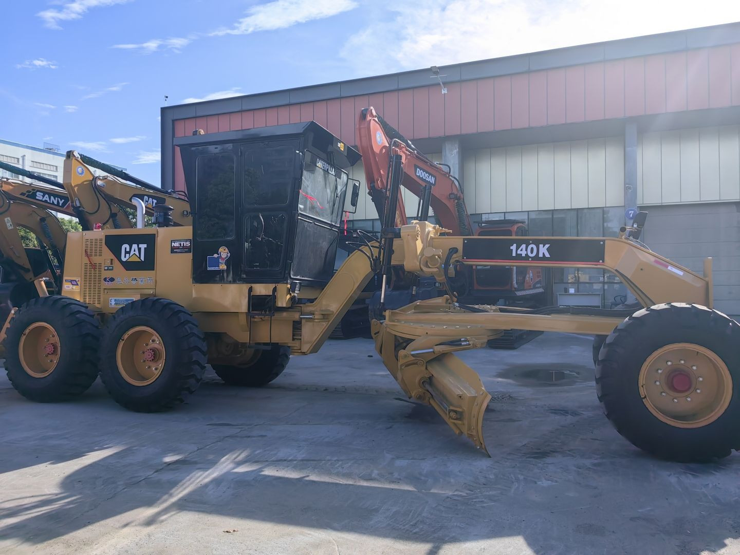 Buy Used Cat 140 Motor Grader 140k from PF Machinery Limited, China ...