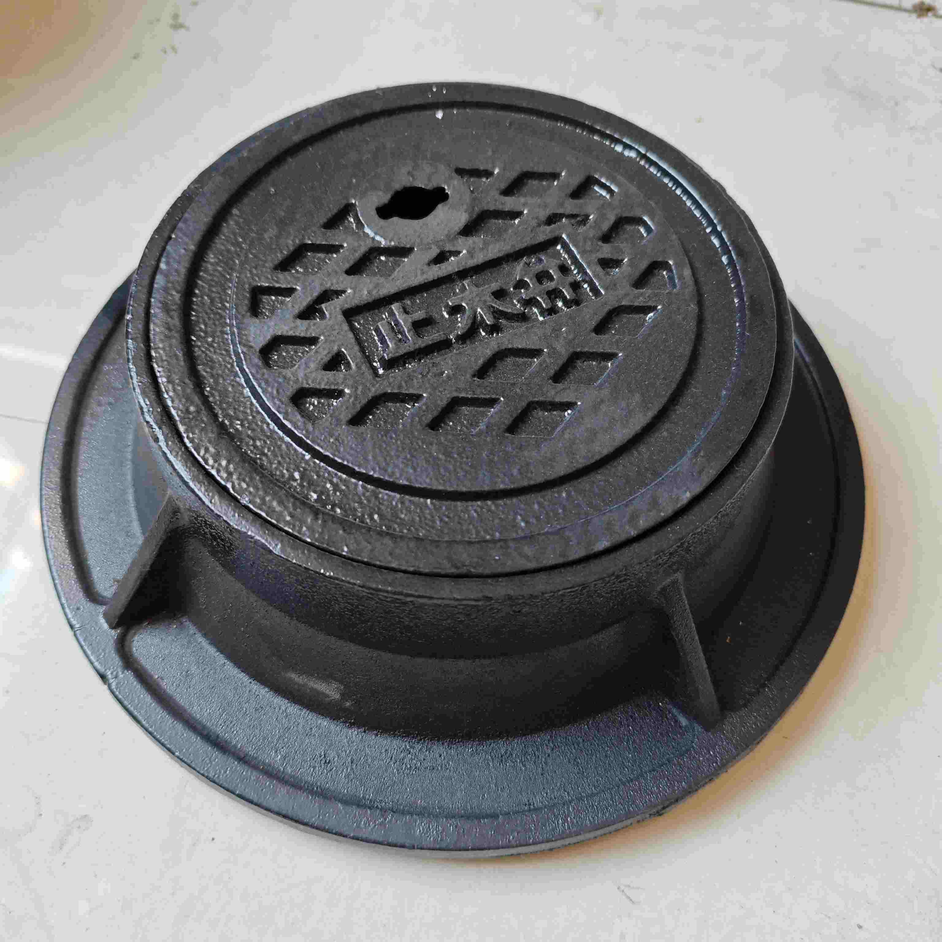 Buy Cast Iron Drain Inspection Cover from Cangzhou Shengtai Metal ...