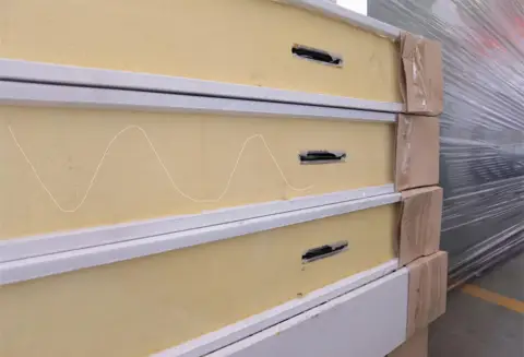 Buy Pu Sandwich Panel Cold Room Panel With Cam Lock For Cold Room from ...