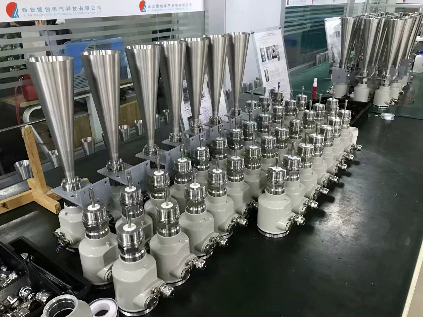 Buy Grain Bin Level Transmitter Solid And Powder Radar Level Sensor ...