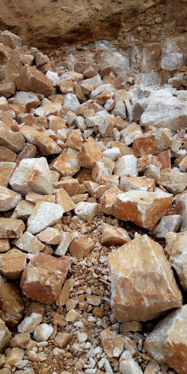 Buy Industrial Quartz, Beryllium, Calcium And Sodium Bentonite ...