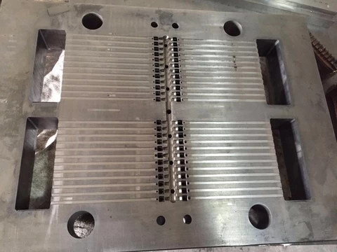 Buy Plastic Injection Mould Shaping Mode And Steel Product Plastic ...