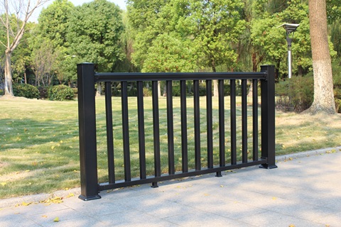 Buy Pvc Porch Vinyl Railing 6wx3h House Garden Railing from Shanghai ...