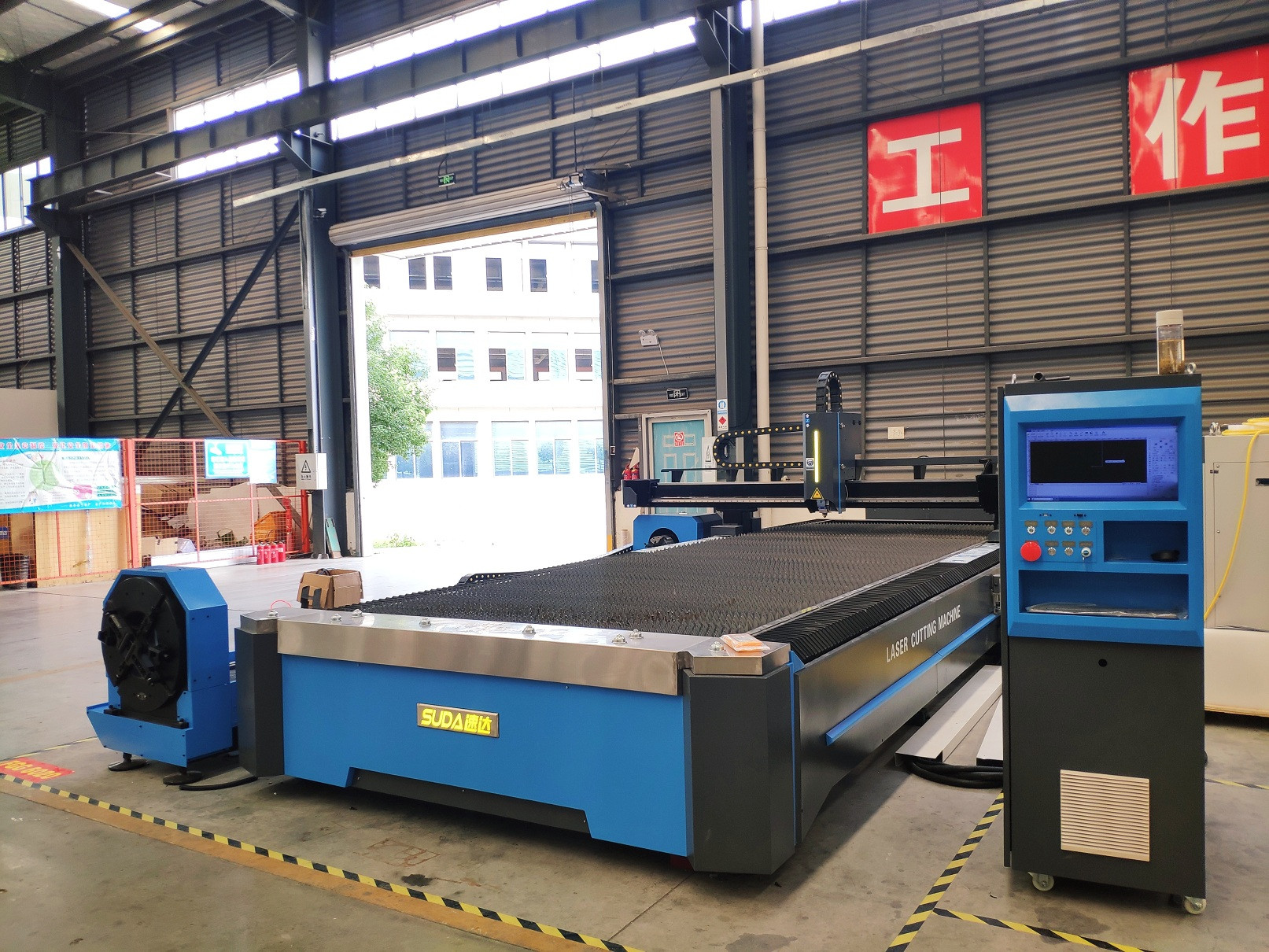 Buy Suda 1.5kw Metal Sheet And Pipe Fiber Laser Cutting Machine For ...