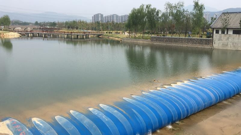 Buy Water/ Air Inflatable Rubber Weir/rubber Dam from Hengshui Hengyang ...