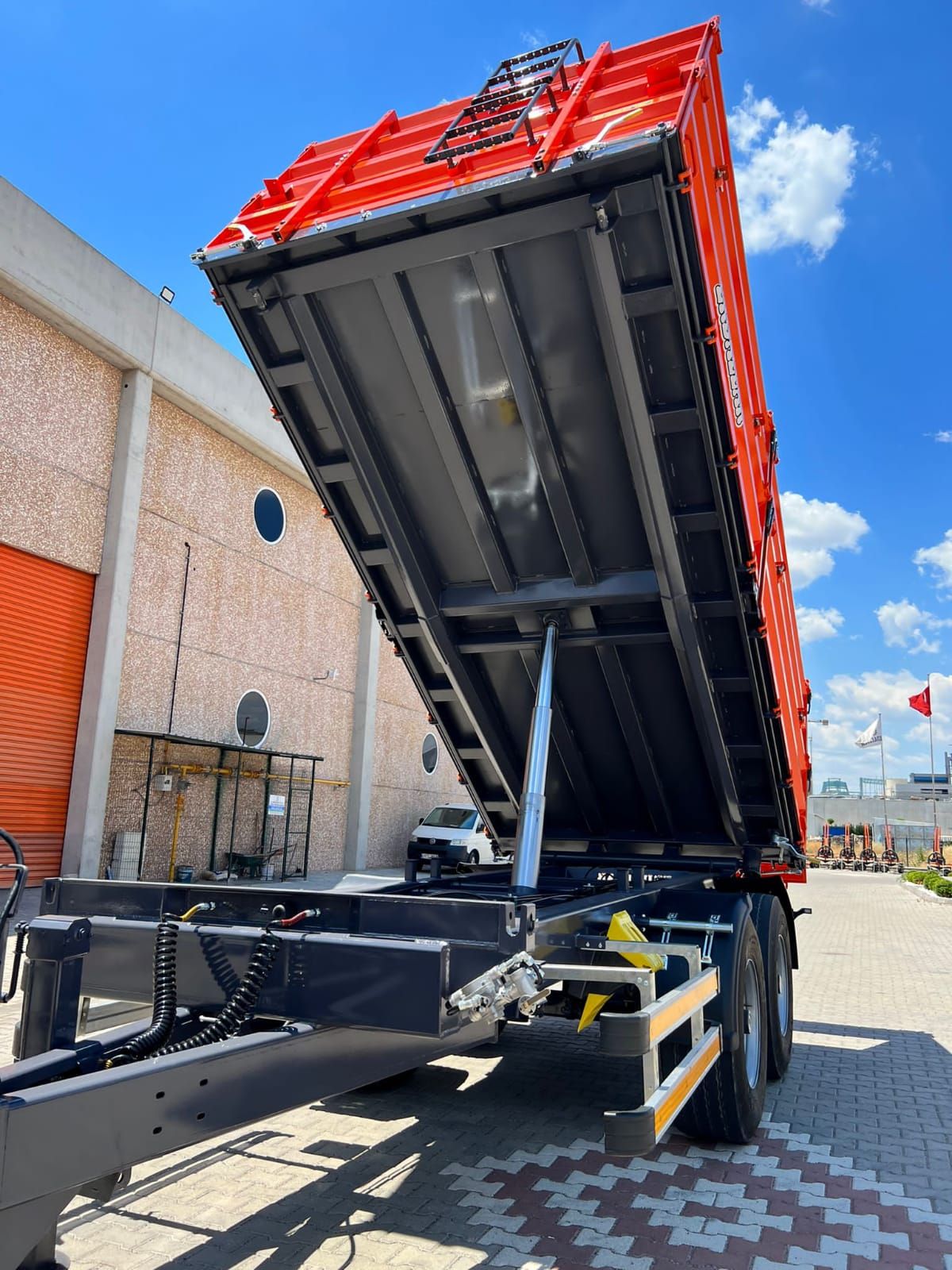 Buy Tandem 3 Side Tipping Trailer from ERDALLAR TARIMSAL MAKINA PETROL ...