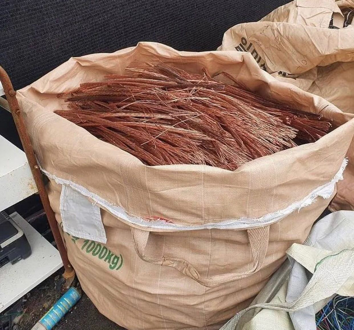 Buy Copper Wire Scrap, (millberry) 99.9% from COMERCIO DE RESIDUOS ...