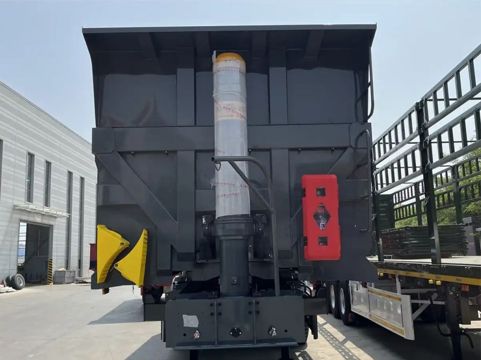 Buy Tri Axle End Dump Trailer from Shandong Benchi Heavy Industry Co ...