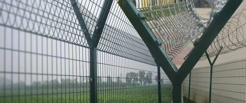 Buy Y Type Steel Fence Post from ZhongCheng WELDED MESH CO., China ...