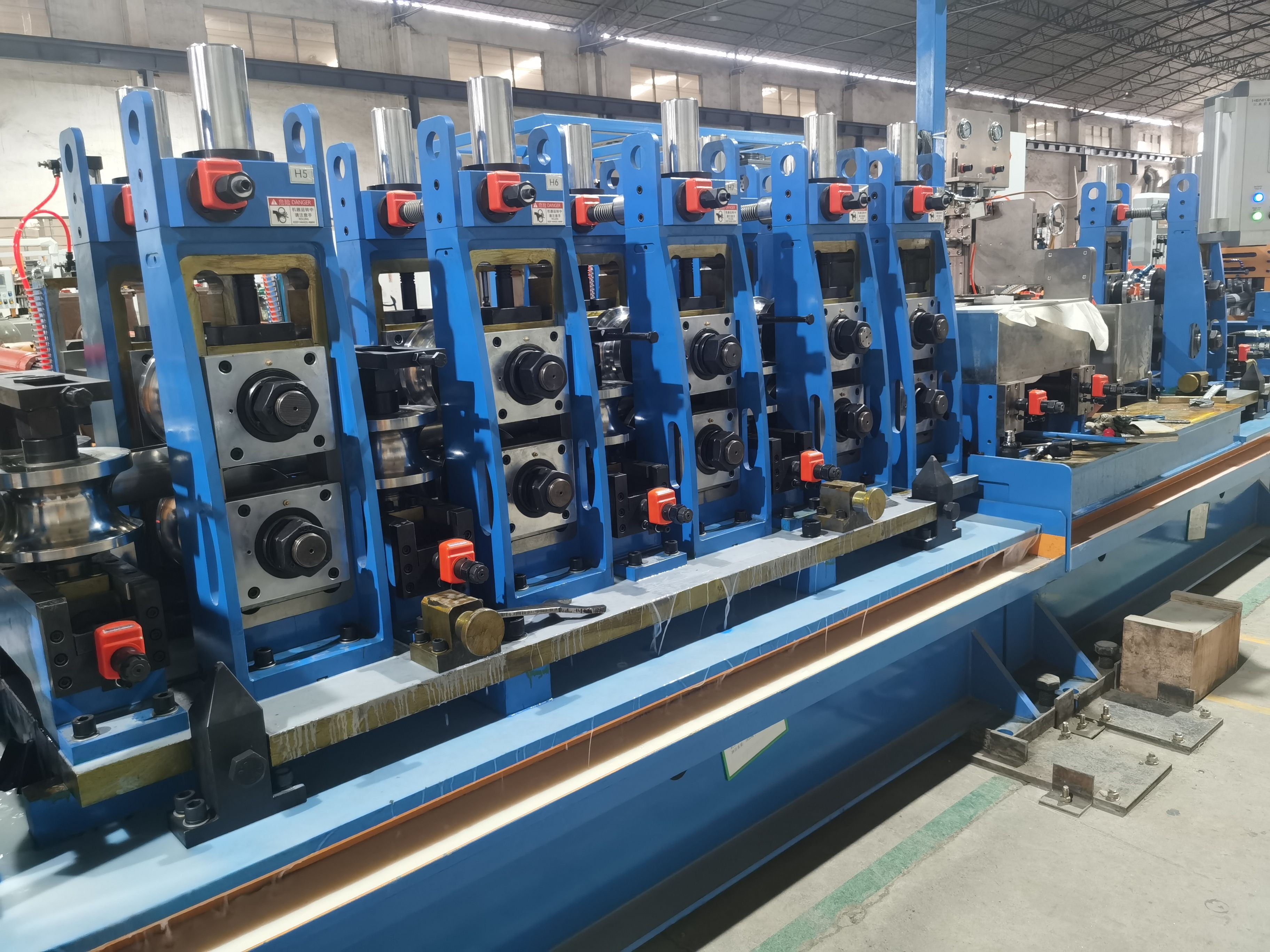 Buy Advanced Pipe Welding Machine For Ornamental Stainless Steel Tubing ...