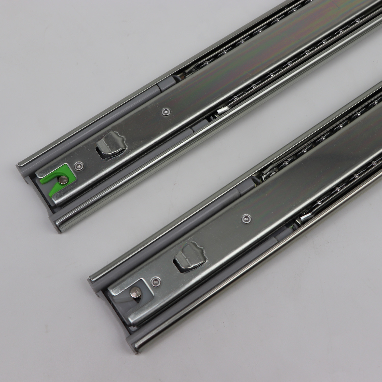 Buy Plug-in Mounting 45mm Soft Close Ball Bearing Drawer Slide (with ...