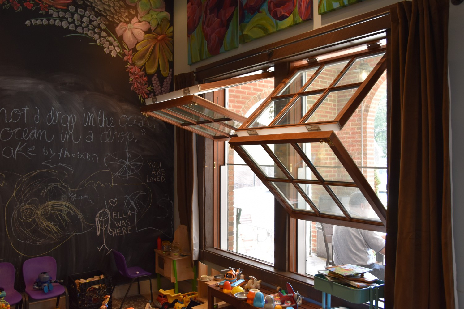 Buy Fold Up Windows Inward Vertical Folding Black Aluminium Window ...