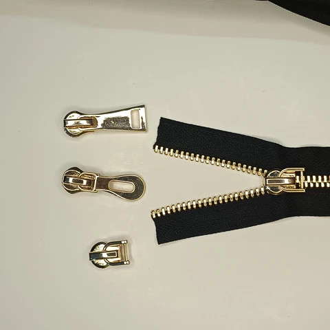 Buy Gold High-end Big No8 Metal Zip Roll Sustainable Metal Zippers For ...