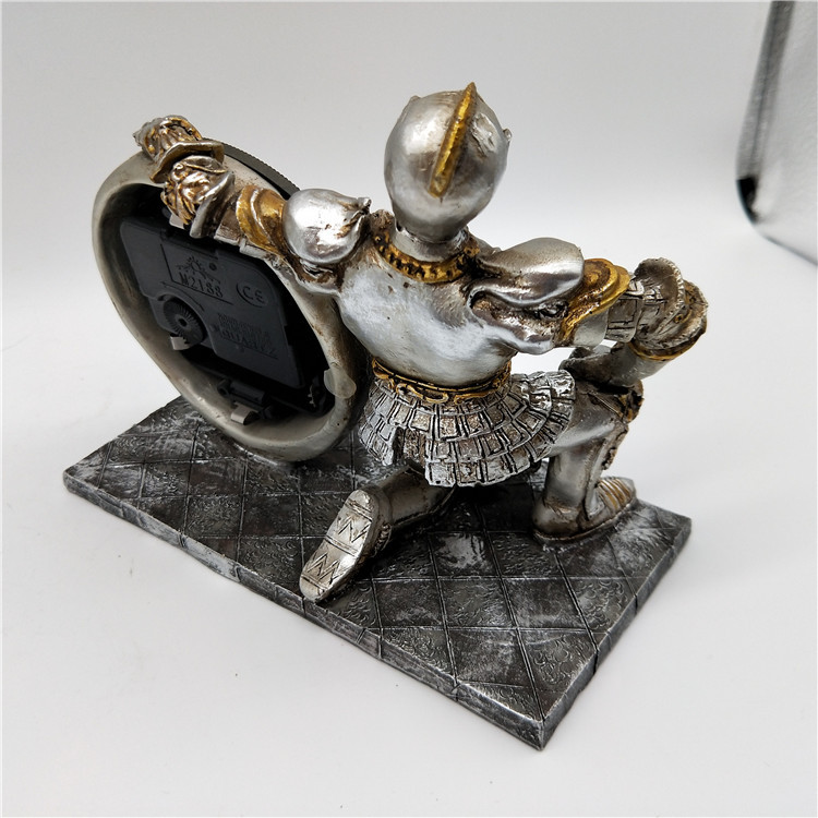 Buy Decorative Desktop Table Clock Armor Knight Resin Handicraft Desk Clock from Yiwu Zhankun ...