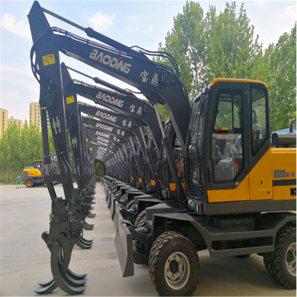 Buy Gripper Loader Wheel Type Mini Excavator For Sale from Liuzhou ...