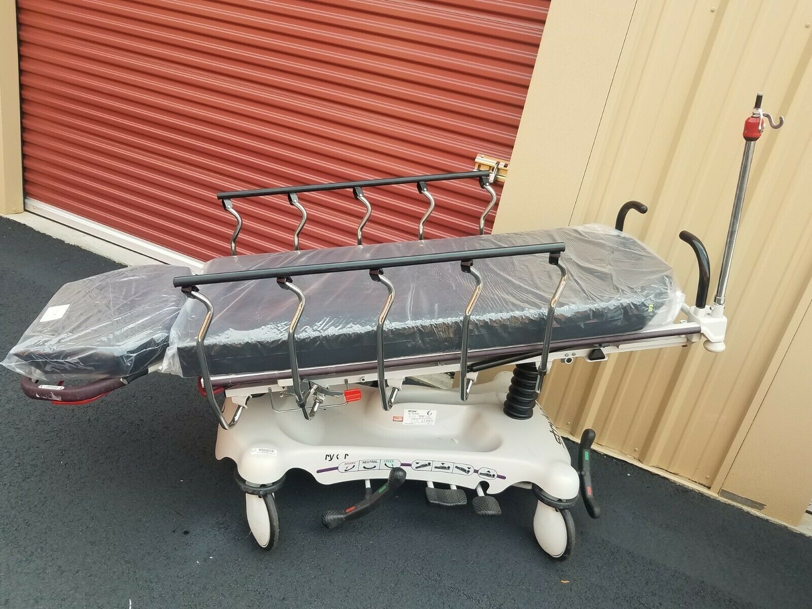 Buy Stryker Ld304 Maternity Birthing Bed from COSMETICS & MORE LIMITED ...