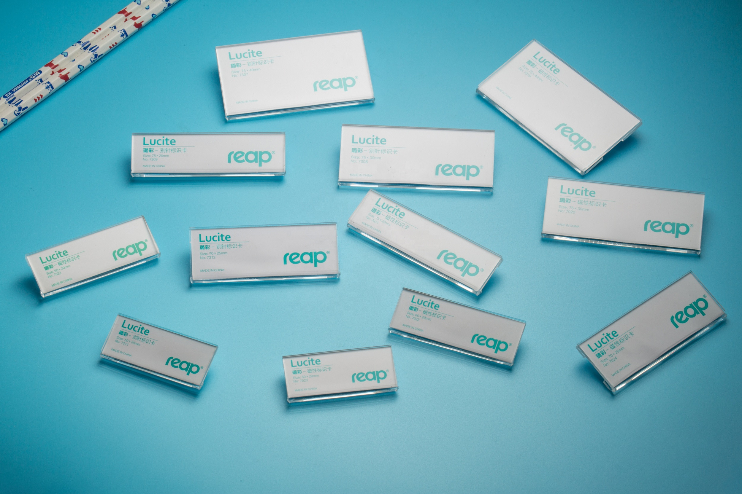 Buy Reap Clear Acrylic Reusable Employee Name Badge With Safety Pin For ...