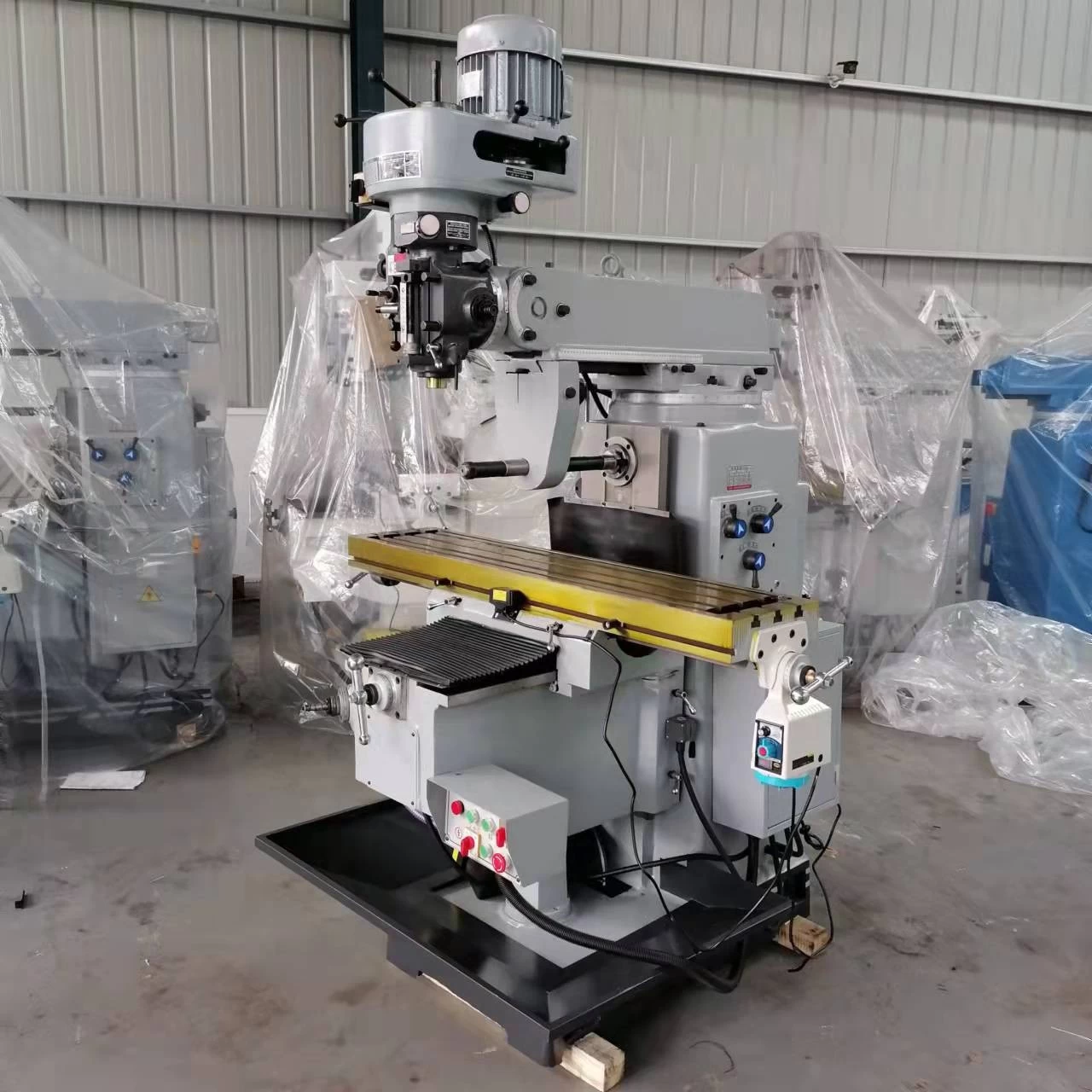 Buy Strong Milling Capability Metal Milling Machine 5hw from Shandong ...