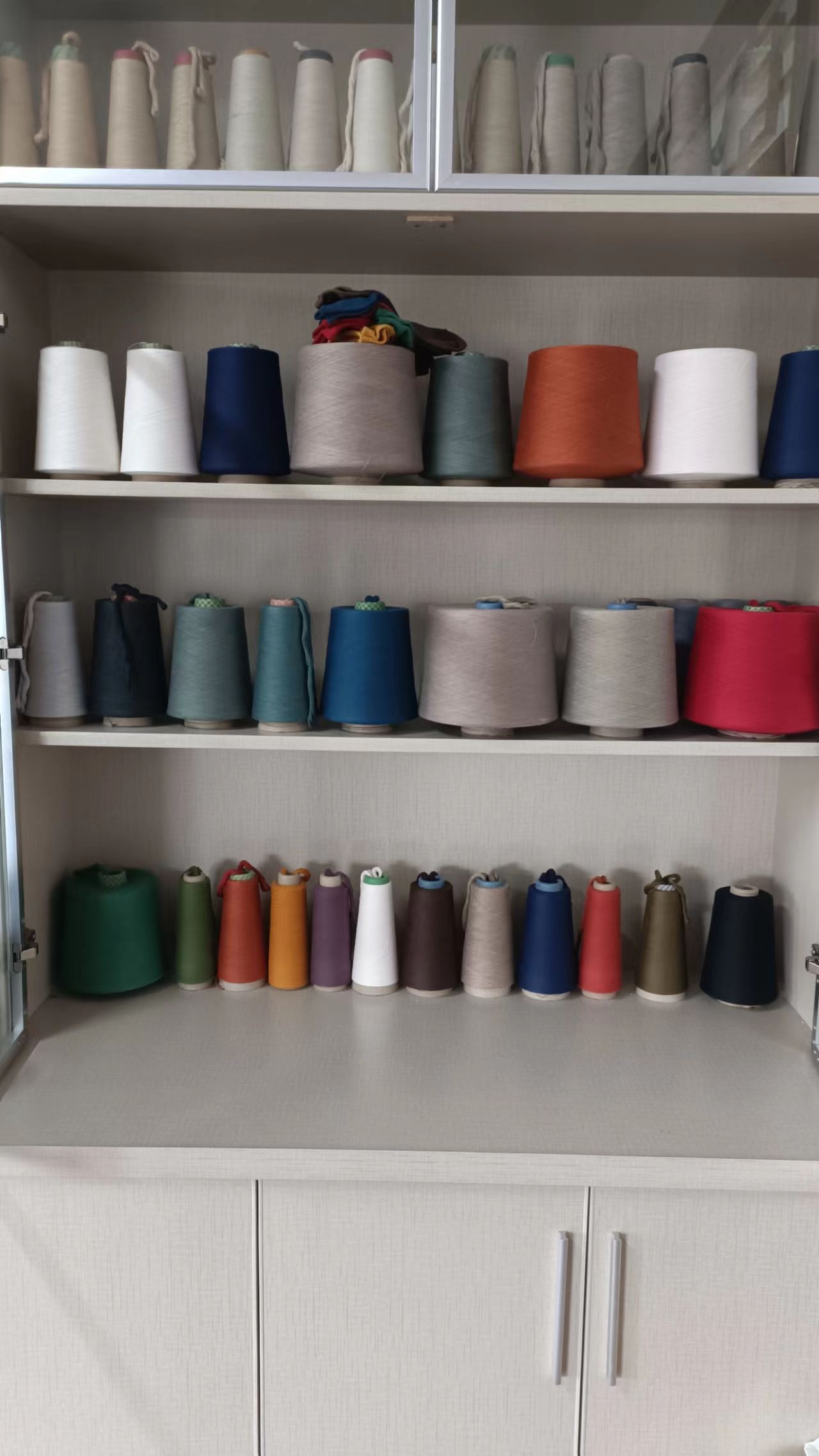 Buy 涤纶纱线 from Lanxi Yuyang Textile Co., Ltd., China | Tradewheel.com