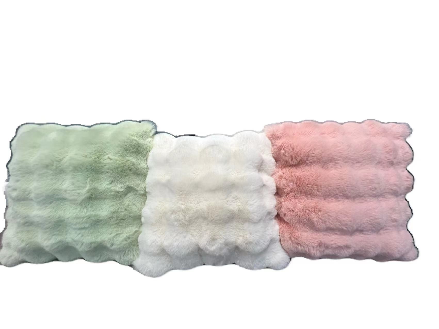 Buy Rabbit Fur Cushion from Shaoxing Dyeddream Blanket Co., Ltd, China ...
