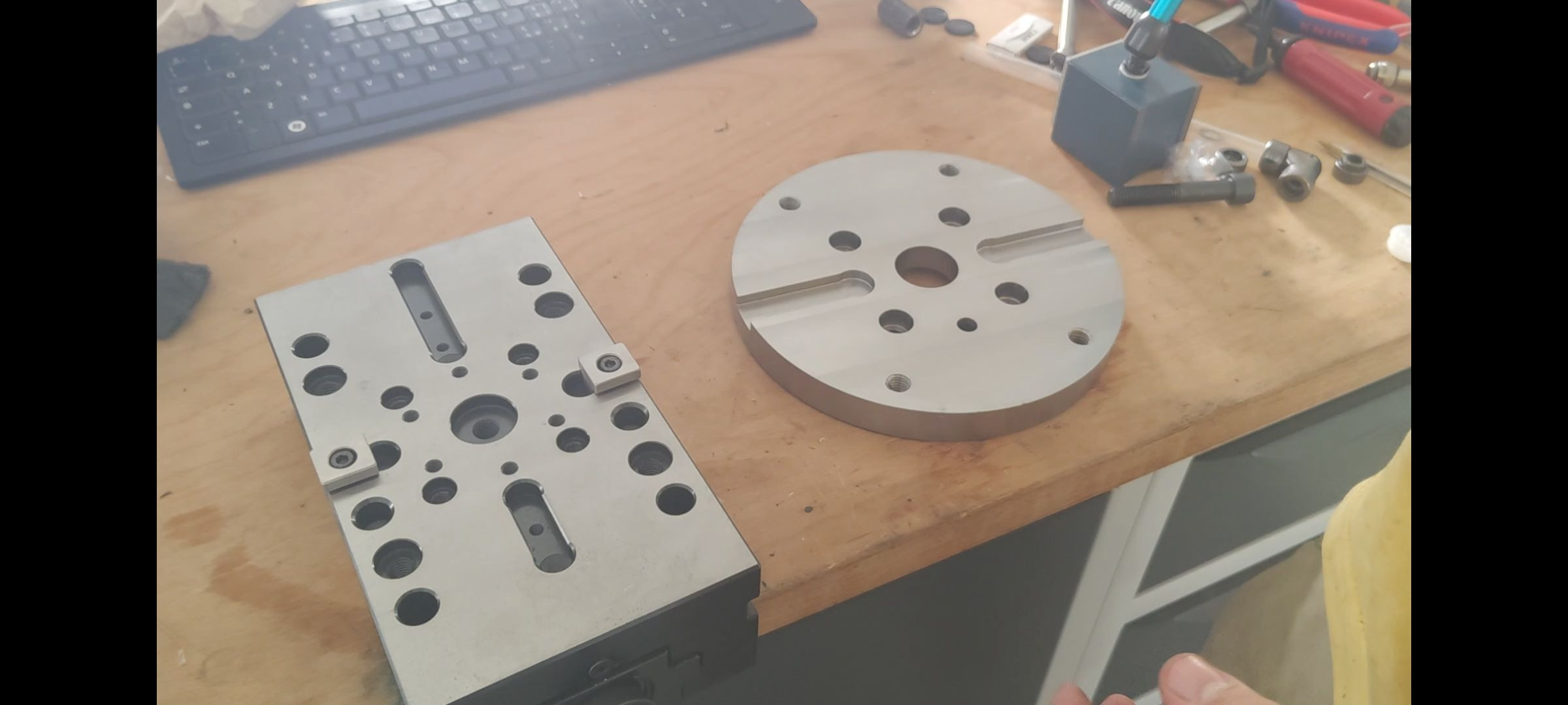 Buy 4th Axis Plate from PRATO CNC, Italy | Tradewheel.com