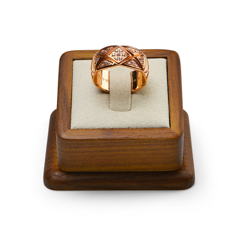 Buy Luxury Solid Wood Single Ring Stand Jewelry Display Small Ring ...