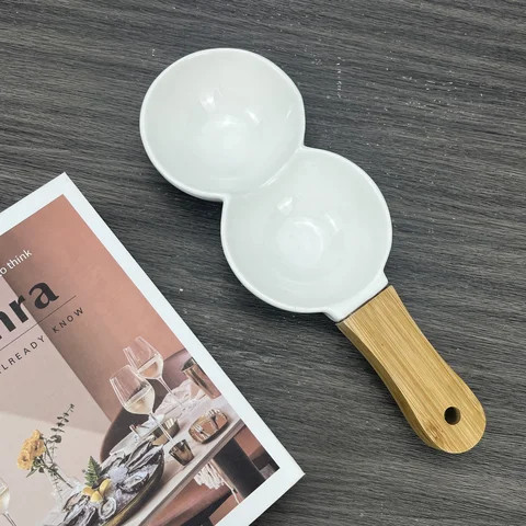 Buy Nordic Creative Ceramic Partition Plate With Wooden Handle White ...