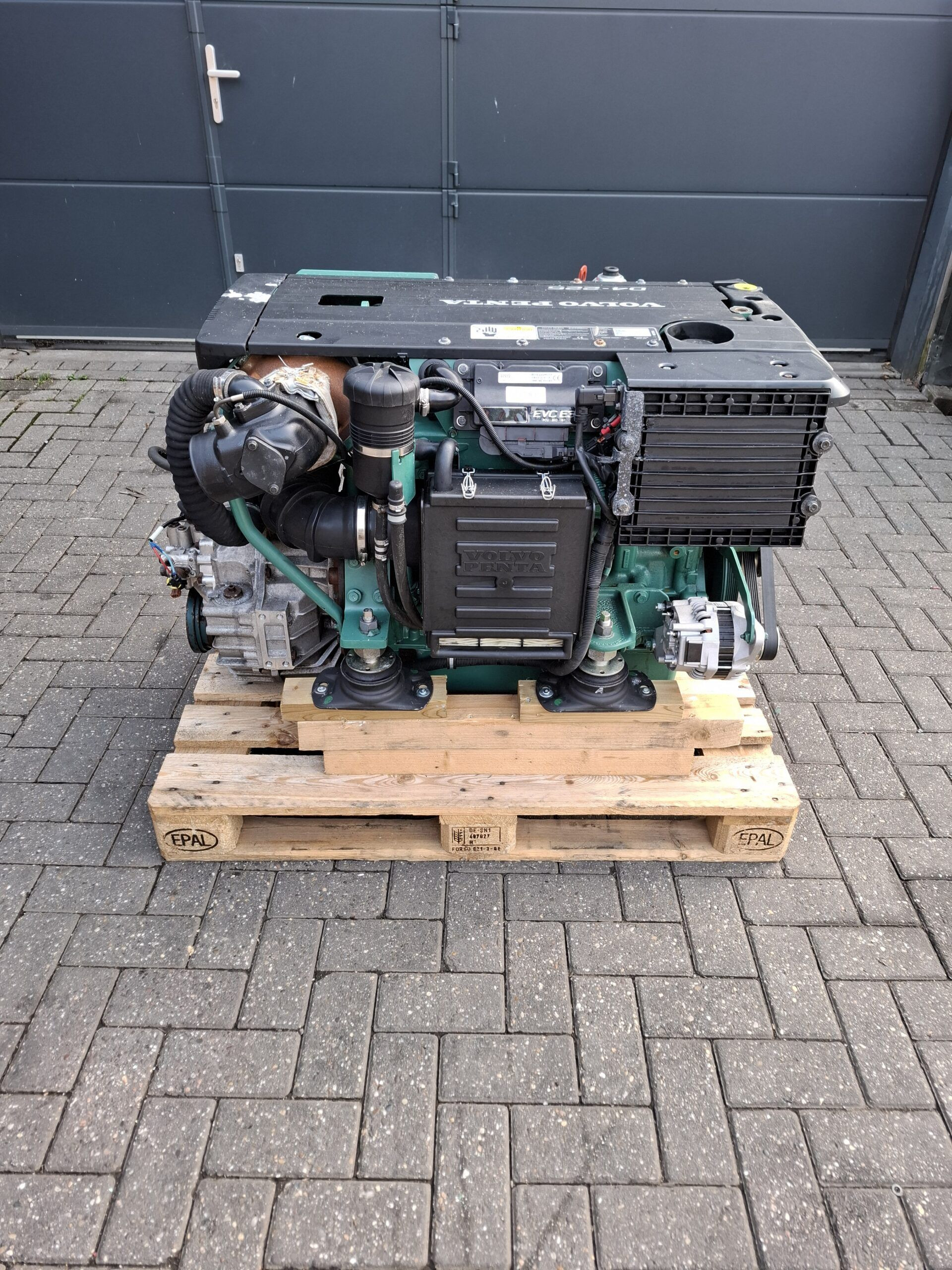 Buy Used Volvo Penta D4-225 Inboard Engine from Watersports Marine ...