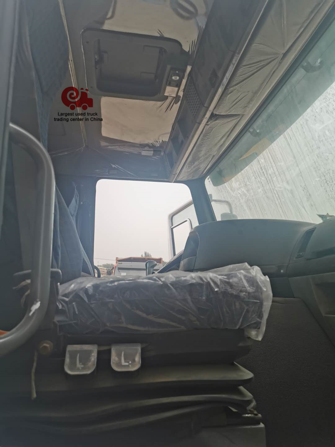 Buy Used China Tractor Head Heavy Duty Truck Head from Snail Truck ...