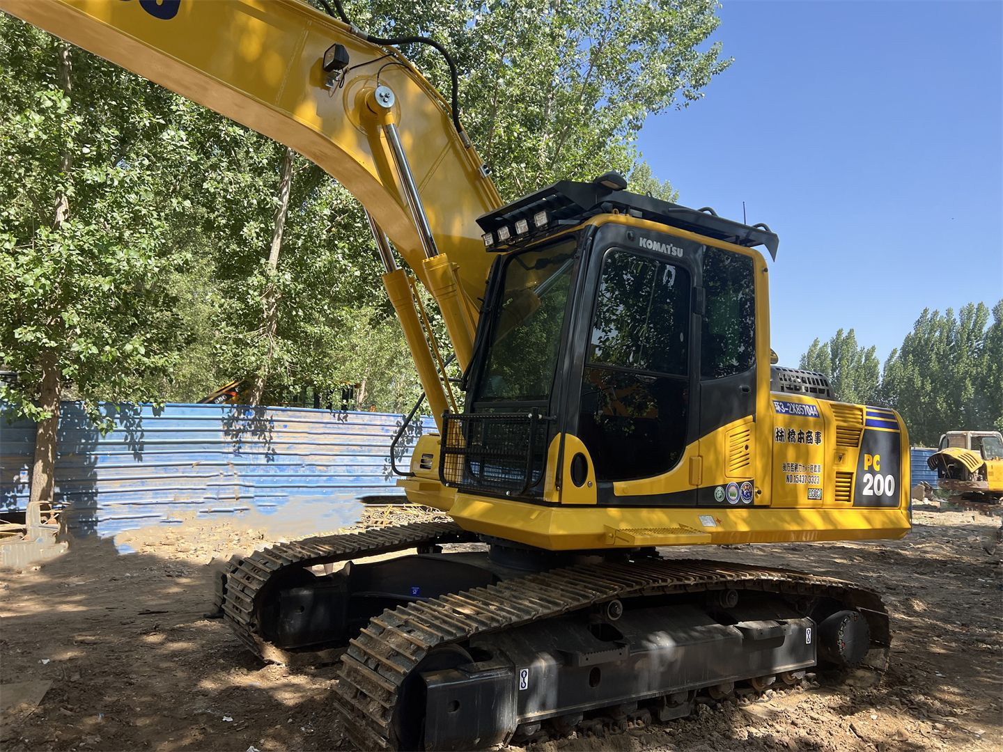 Buy Komatsu Pc200-8 Excavator,second Hand Pc200-7 Pc200-7 Pc220-8 ...