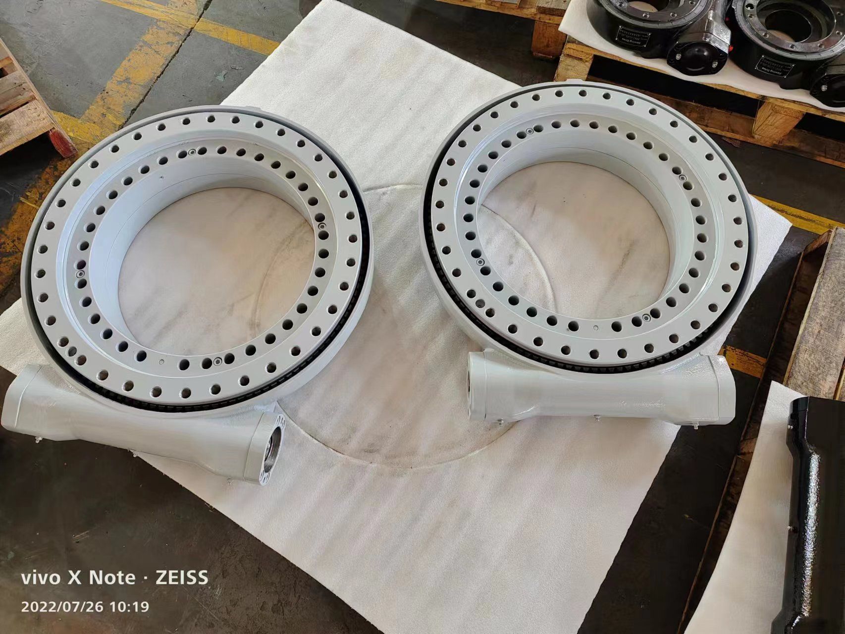 Buy Zenithund Two Stage Worm Gears Speed Reducer For Pv Paner Follower from Jiangsu Zenithund ...