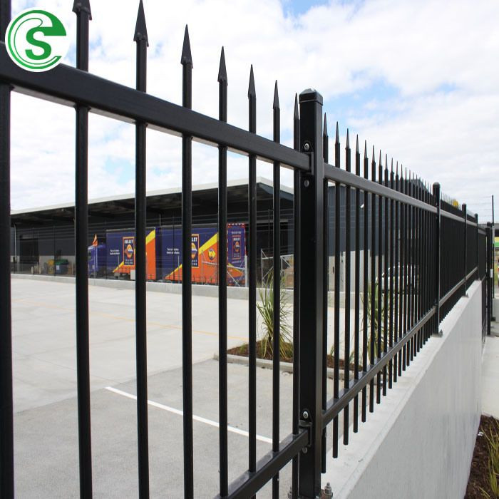 Buy Steel Pipe Fence Panels from Bohra Engineering LLP, India ...