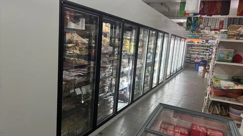Buy Customized Display Cold Room Walk In Cooler Cold Room With Display ...