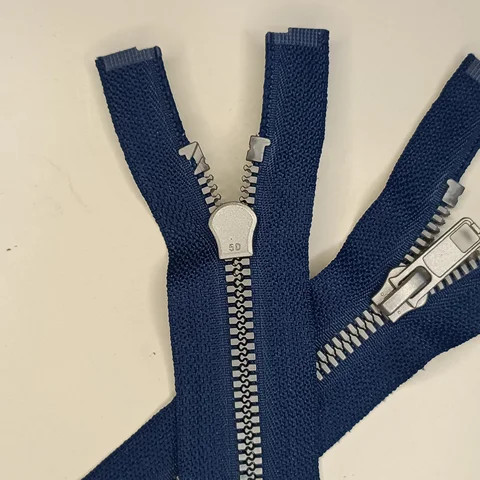 Buy Special Smooth Zip 5# Metal Like Teeth Plastic Open End Zippers ...