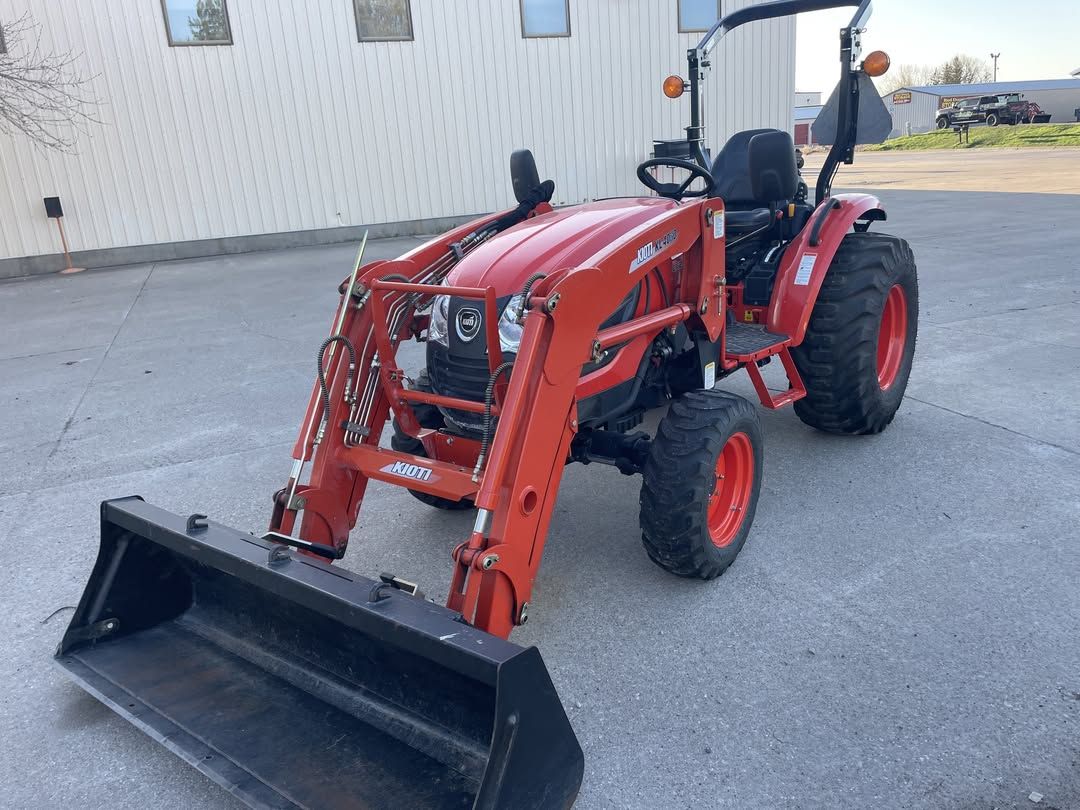 Buy Kioti Cx Series Sub Compact Tractors from AgronoMarket Int'l, USA ...