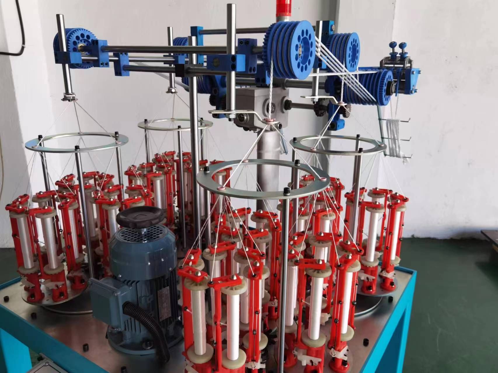 Buy High Speed Three Strands Twisted Rope Braiding Machine from ...