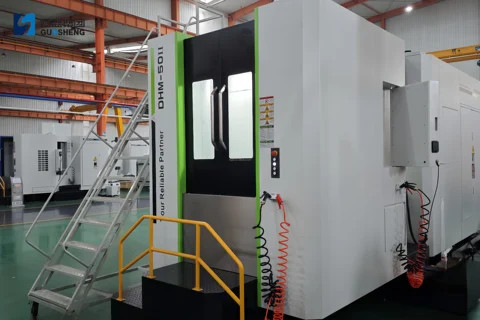 Buy Dhm50d Cnc Metal Horizontal Milling Machining Center Forward Services from Nantong Guosheng ...